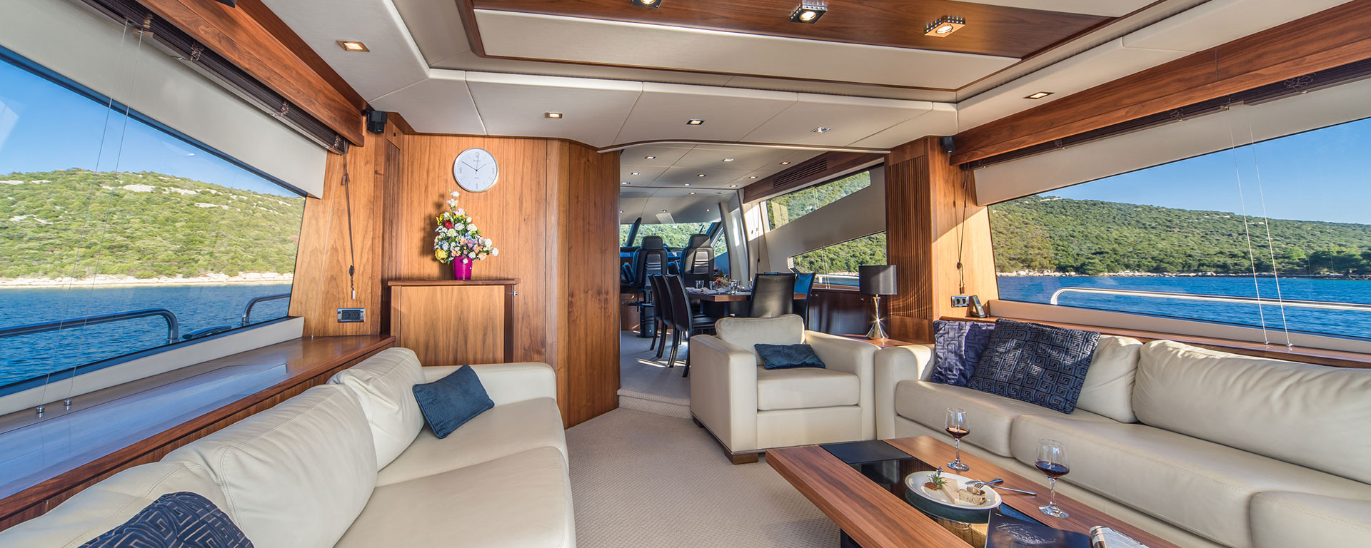 Sunseeker 80 Yacht