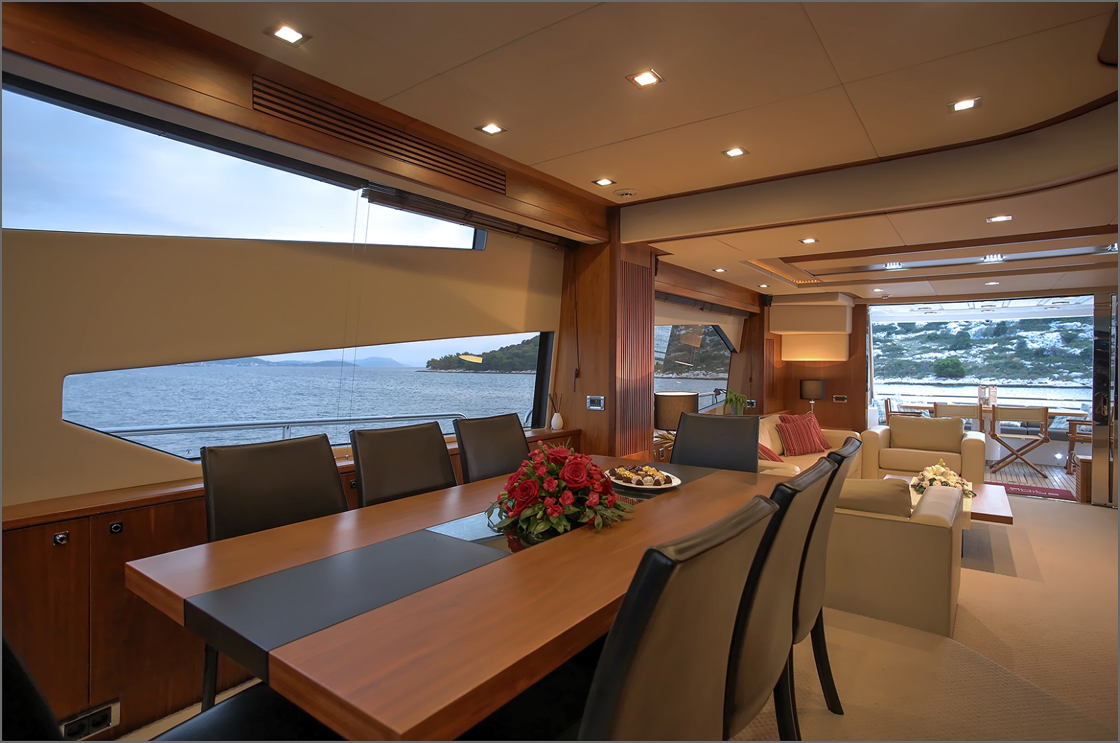Sunseeker 80 Yacht