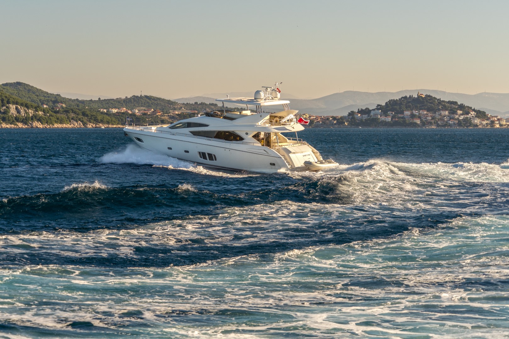 Sunseeker 80 Yacht
