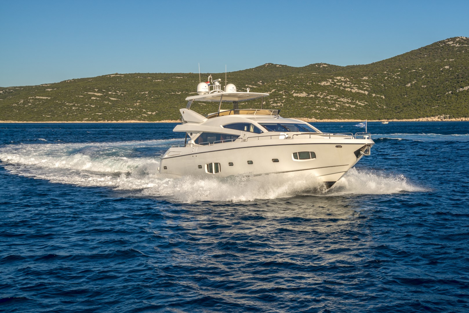 Sunseeker 80 Yacht