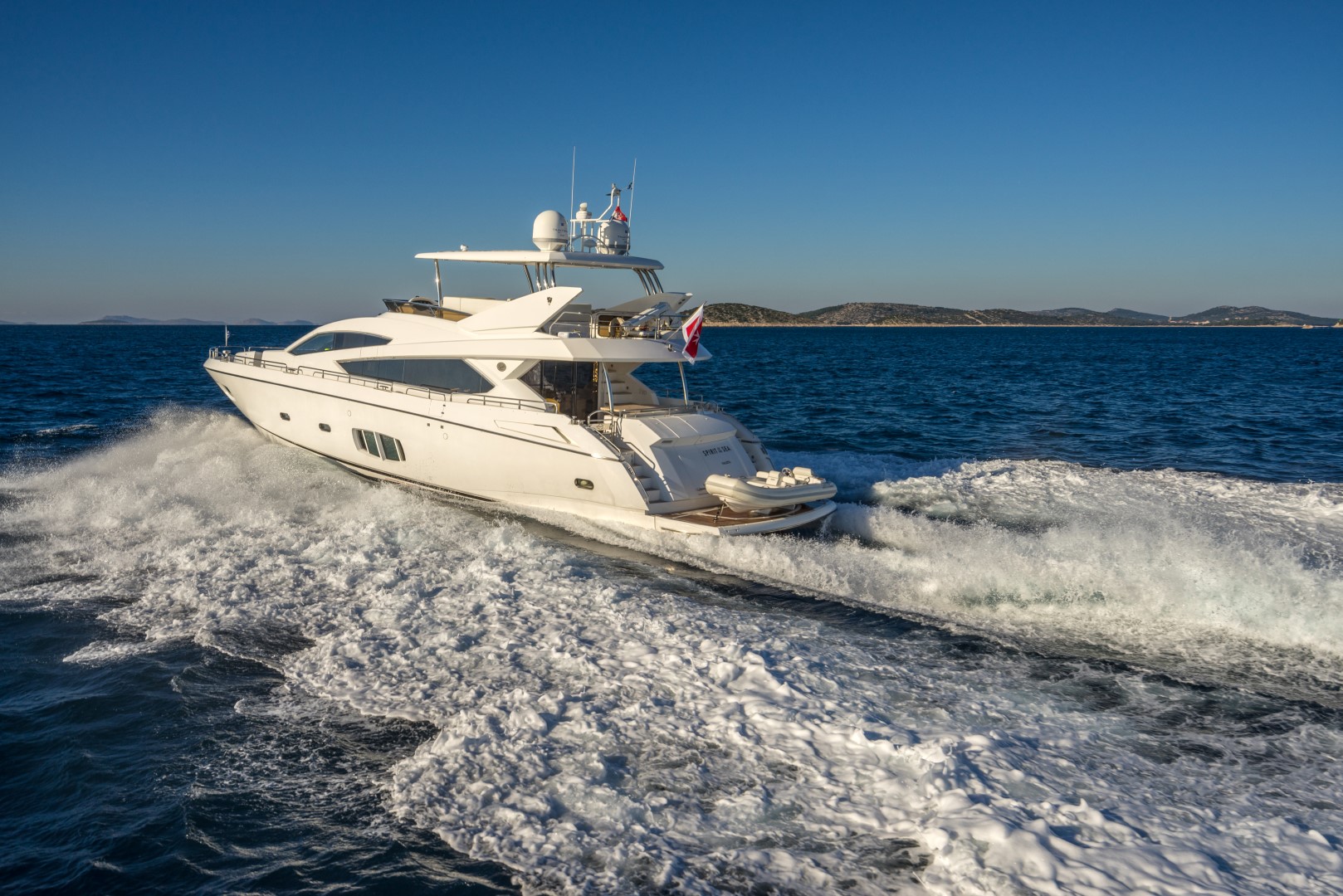 Sunseeker 80 Yacht
