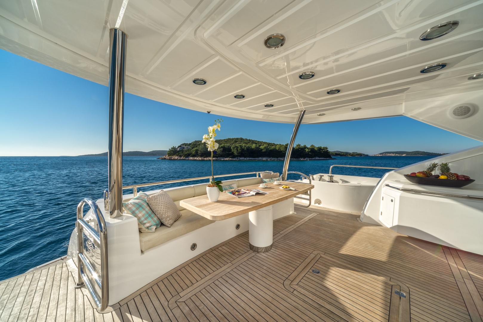 Sunseeker 80 Yacht